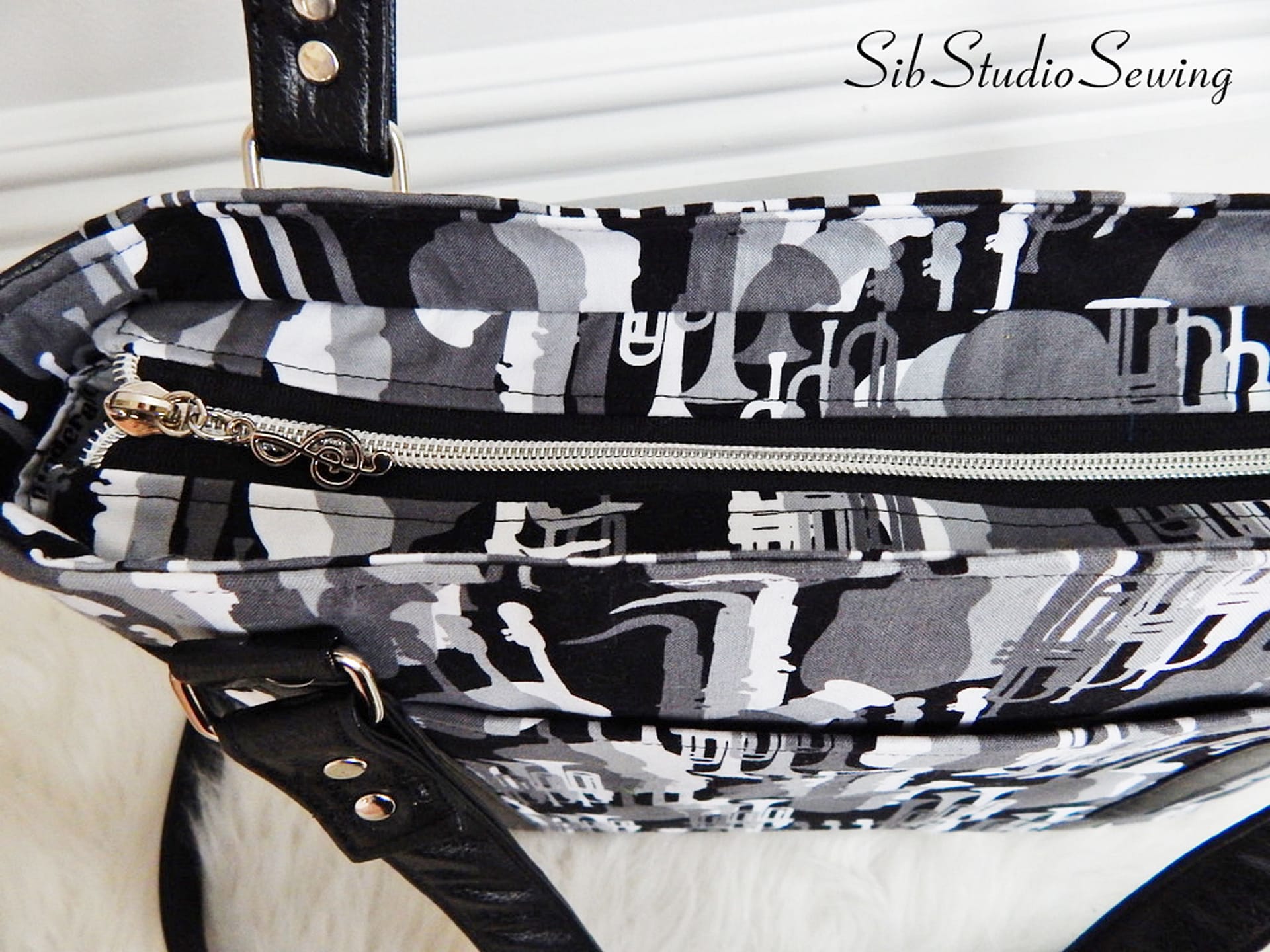 SibStudio – Behind the studio